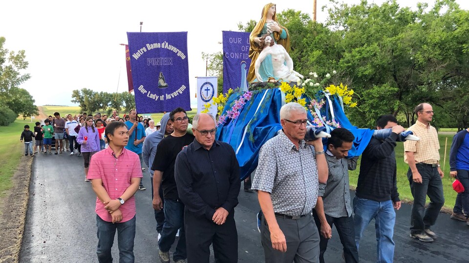 La Pietà miraculeuse à Ponteix en Saskatchewan | Histoire Sainte du Canada